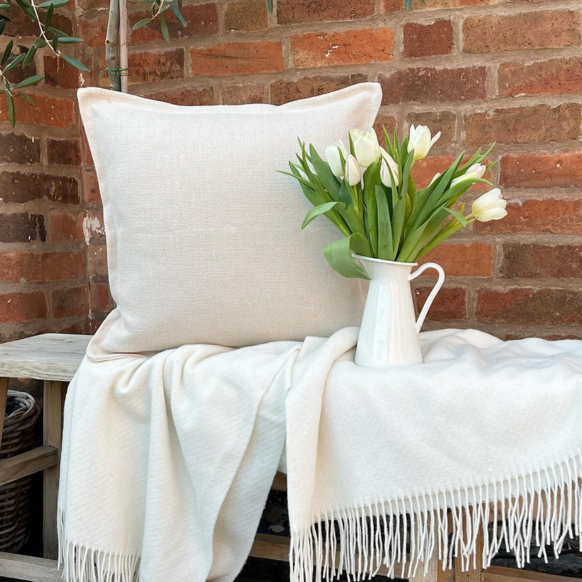 Neptune Linen Fabric Cushions – Country Abodes